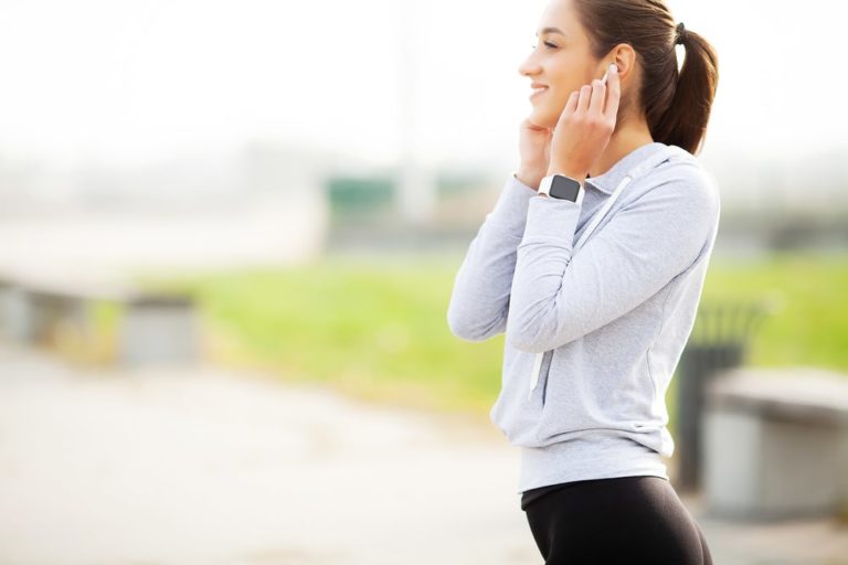 Top 5 Best Music Devices for Running: Leave Your Phone At Home